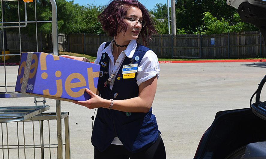 Walmart Associate Delivery Pilot Aims To Trim Last Mile Costs - Retail ...