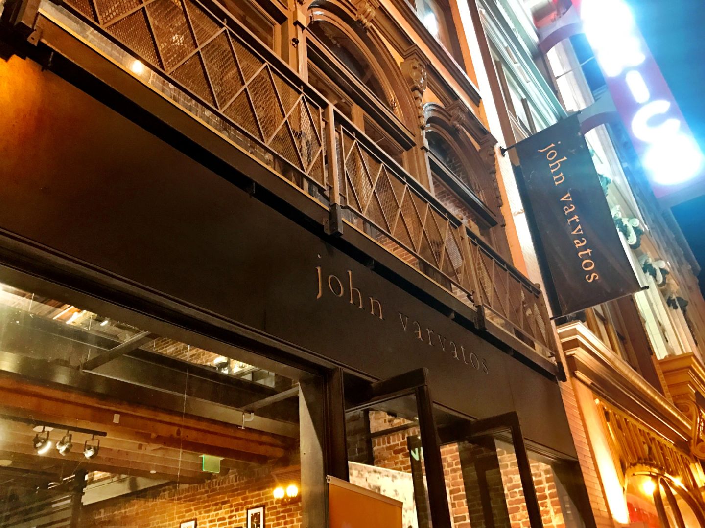 Dreamforce 2017: How John Varvatos Blends Digital With Physical ...