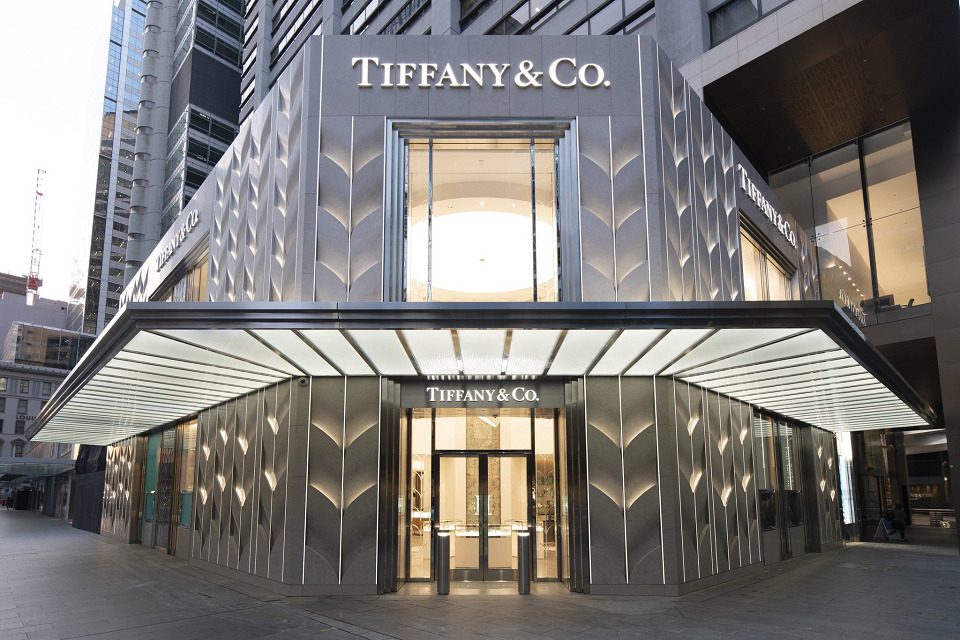 LVMH Pulls Out Of $16.2 Billion Tiffany Acquisition, Prompting Lawsuit ...
