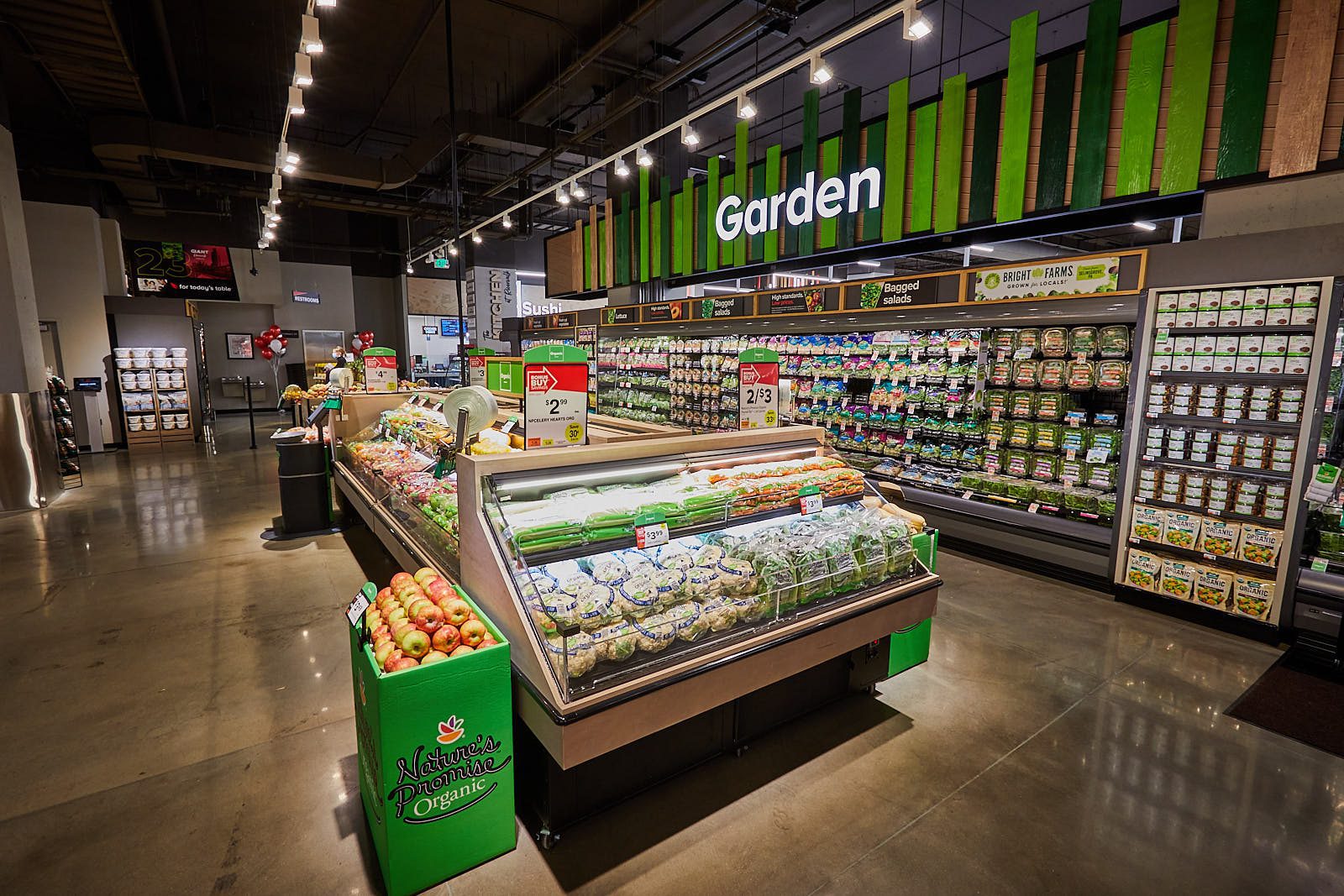 GIANT Opens Riverwalk Urban Flagship in Philadelphia, Donates to ...