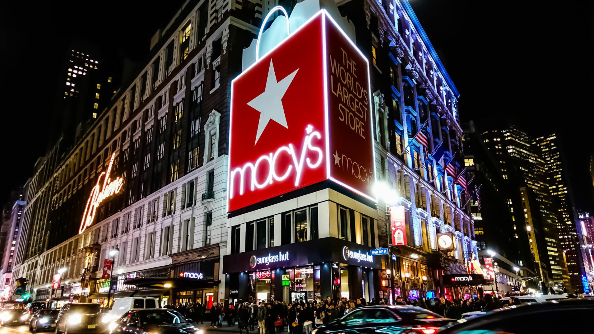 Macy’s Declines to Spin Off Ecommerce Operations, Citing ‘High ...