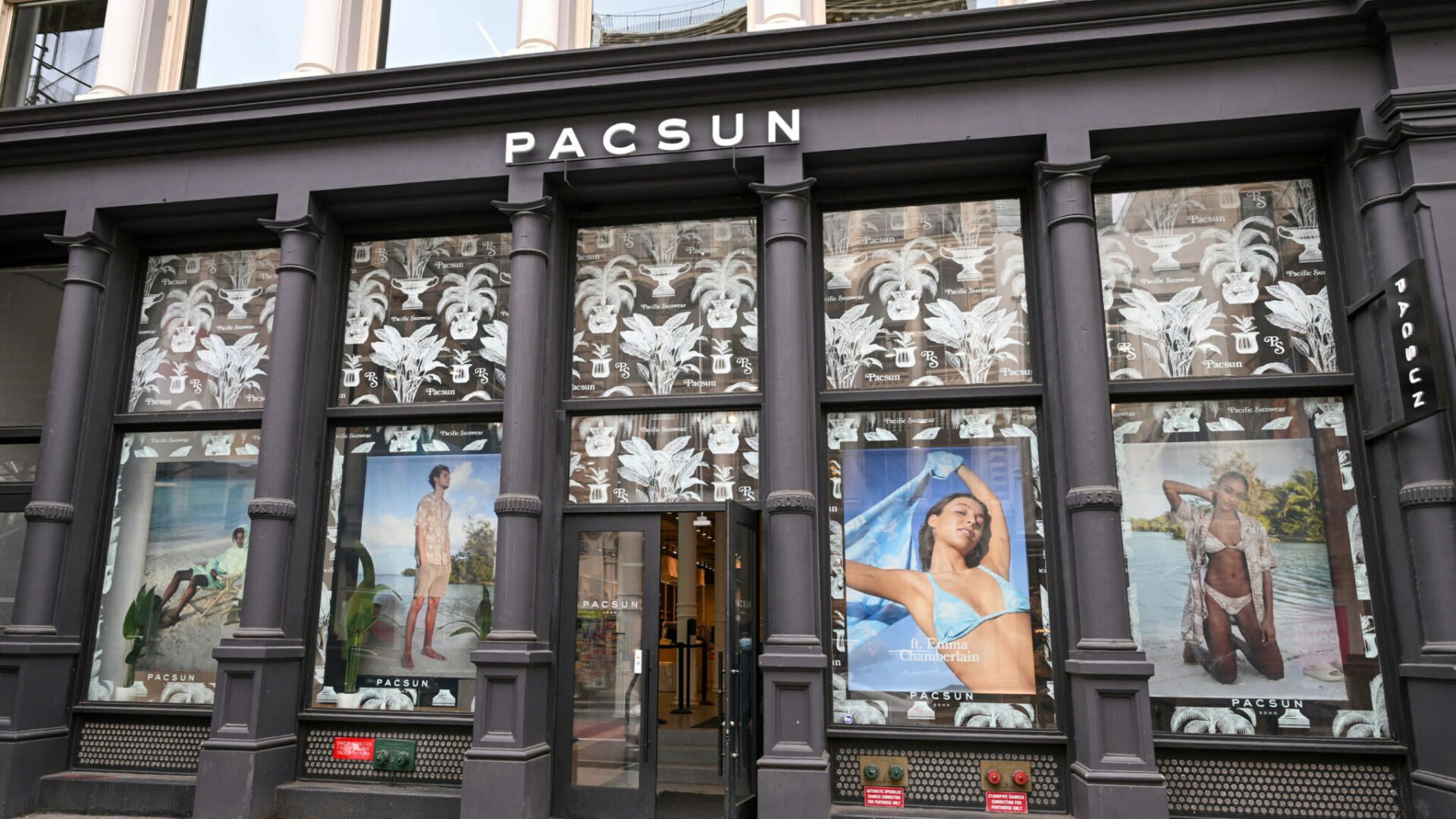 PacSun CIO Reveals the Array of Behind-the-Scenes Tech Needed to Meet ...