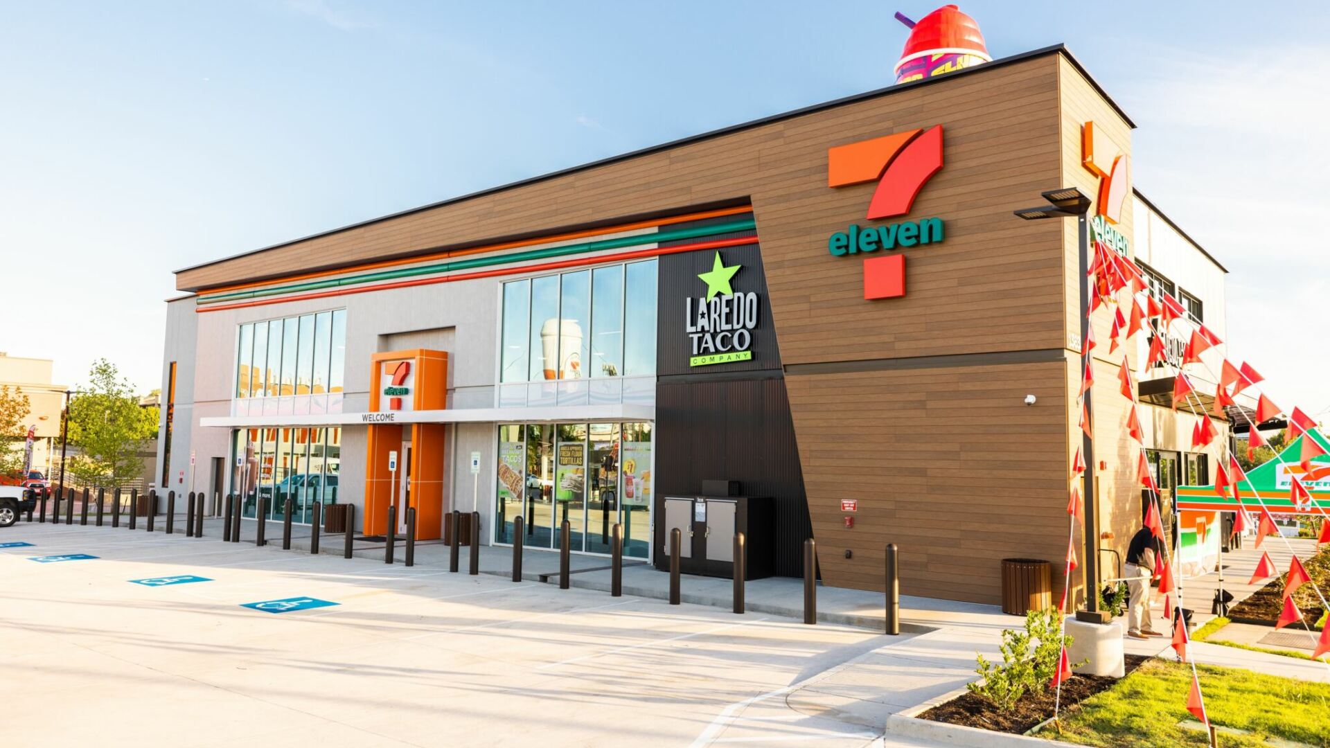 How 7-Eleven’s Evolution Stores Power Innovation Chainwide - Retail TouchPoints