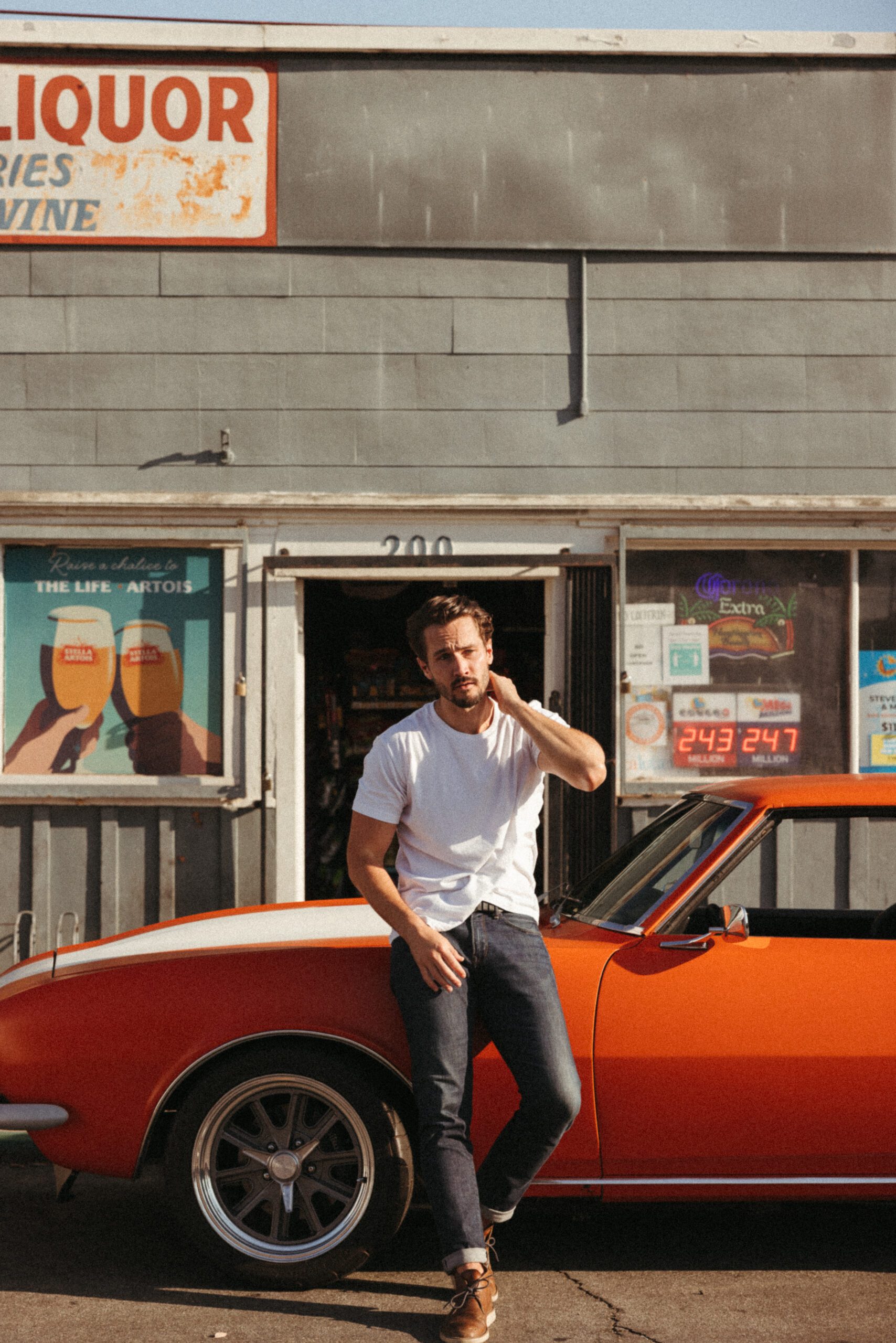 The Counterintuitive Marketing Magic Behind True Classic’s DTC Success ...