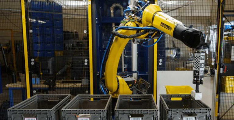 Amazon Debuts Next-Generation Drone Design and Fulfillment Robot ...