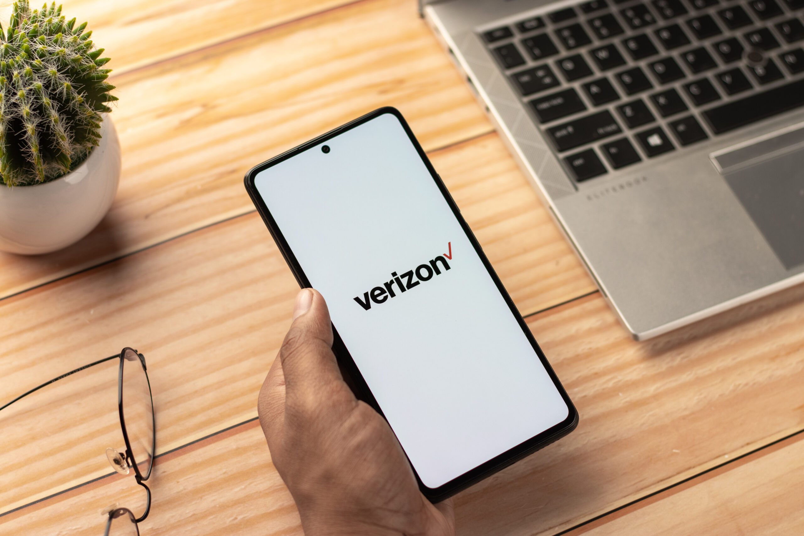 Verizon Launches New AI-Powered ‘Personal Shopper and Problem Solver ...