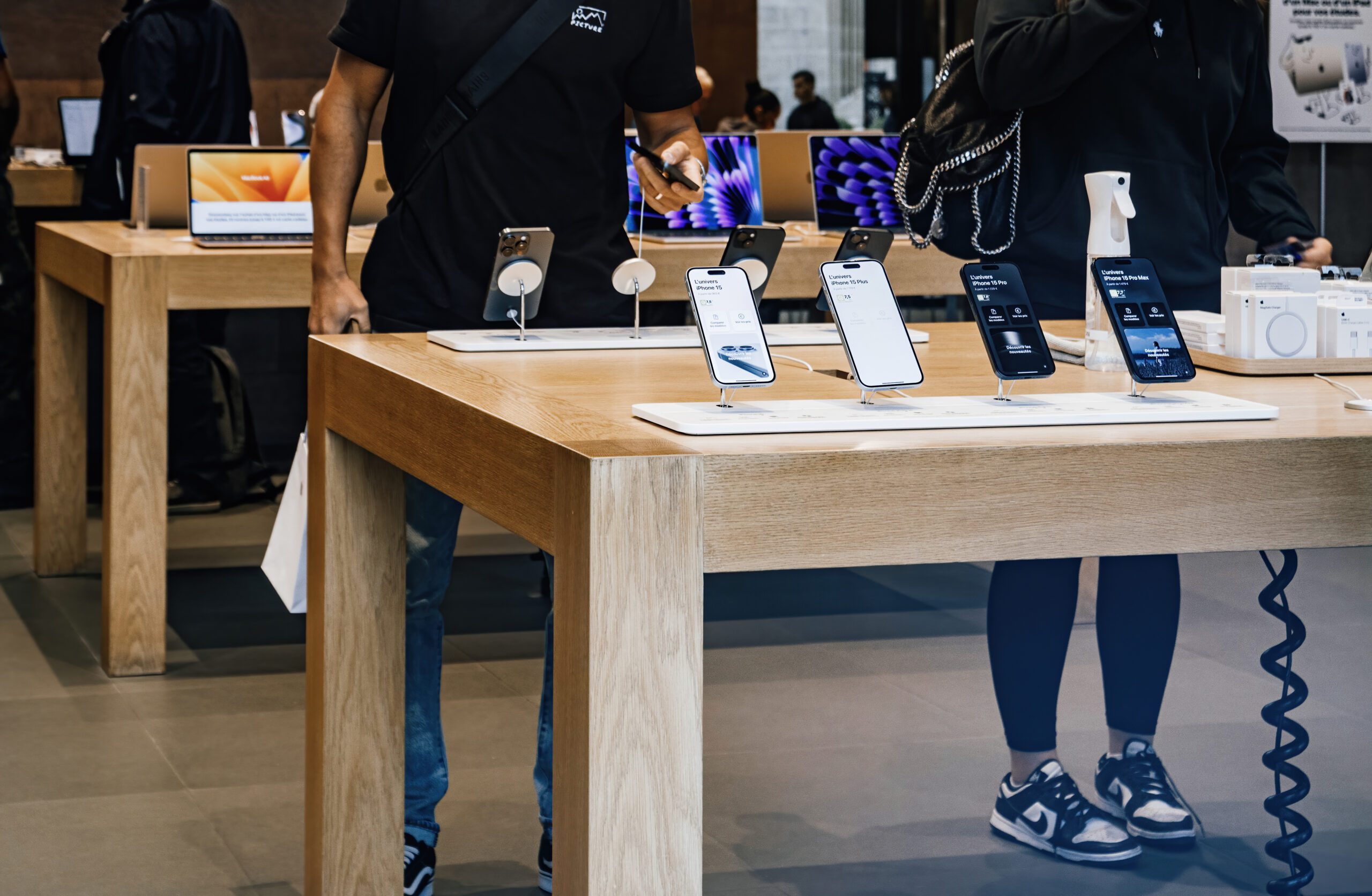 Apple Workers at Maryland Store Vote to Strike - Retail TouchPoints