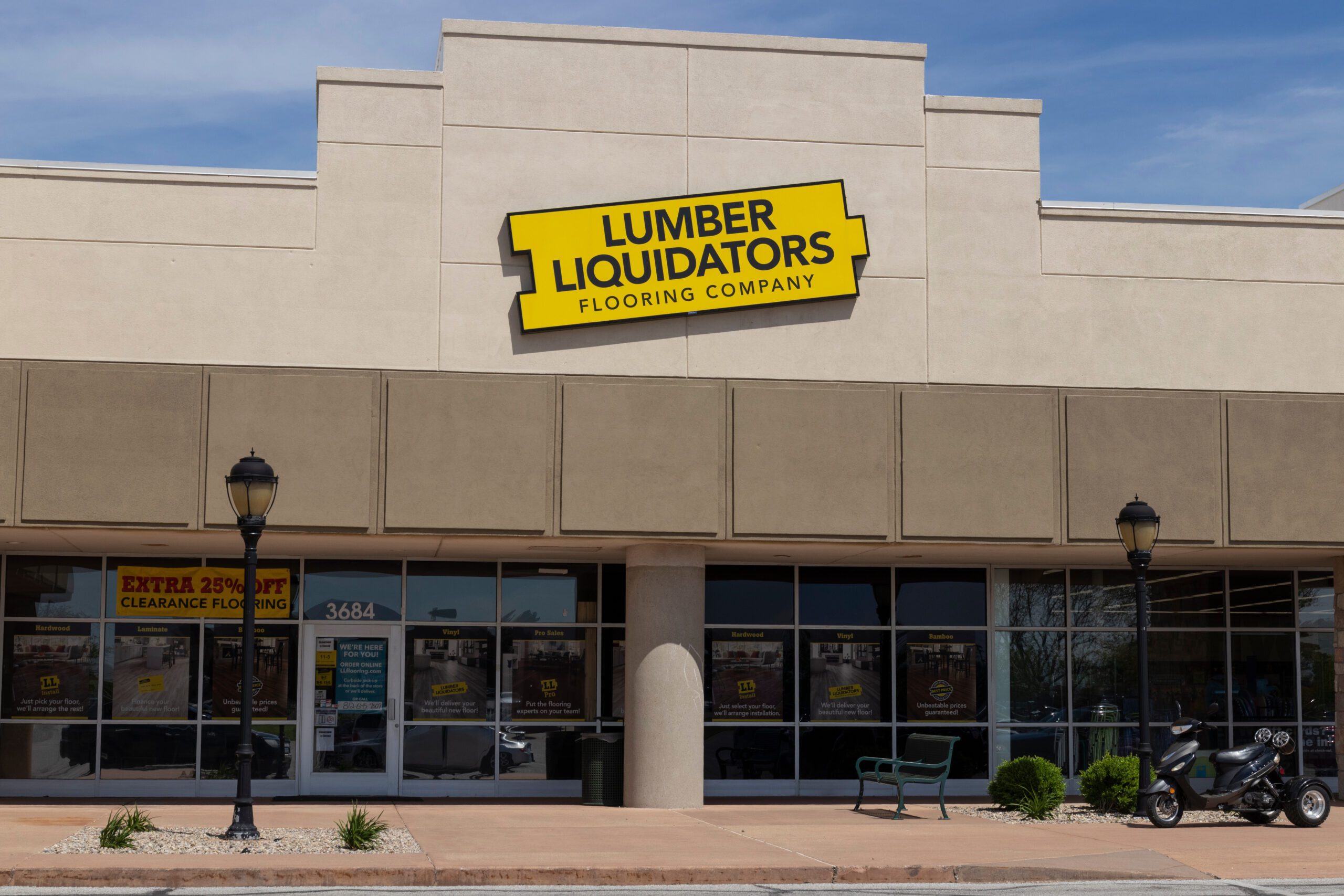 UPDATE 219 LL Flooring Stores Saved from Liquidation Retail TouchPoints