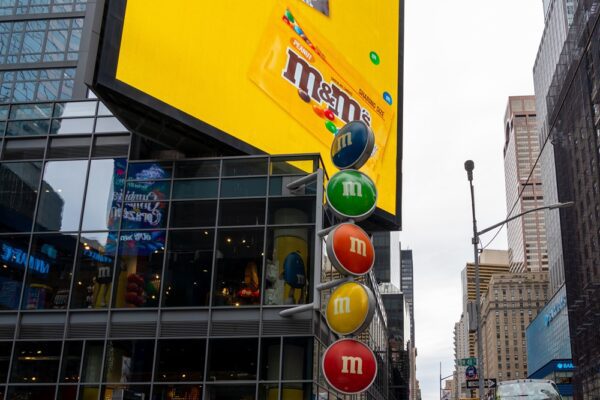M&M’s Sweetens Loyalty Program Debut with Times Square Store Sleepover ...