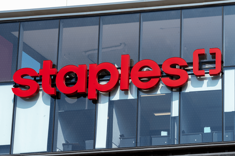 Staples Streamlines Fulfillment with Warehouse Management Solution ...