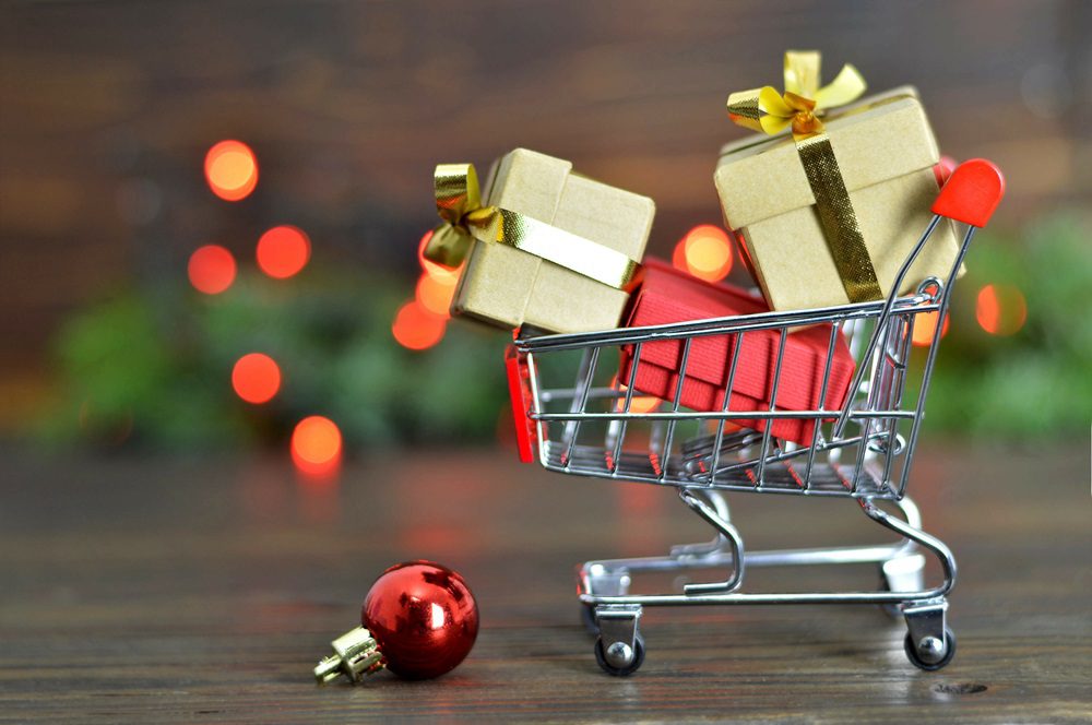 Despite Economic Concerns, NRF Predicts Only Slight Dip in Holiday Spending - Retail TouchPoints
