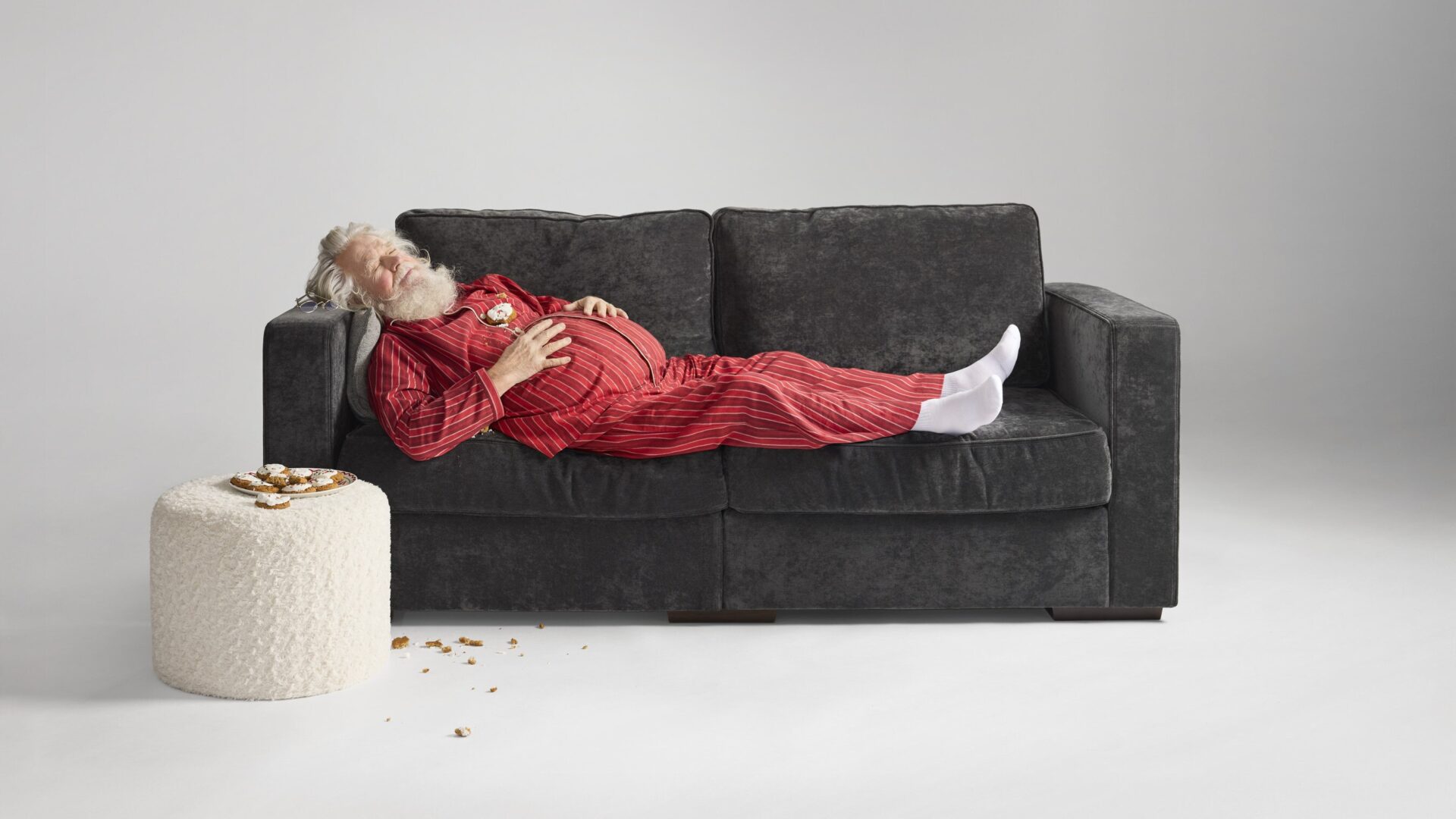 Lovesac Celebrates ‘Couchmas’ with Giveaways for Customers Who Deserve ...